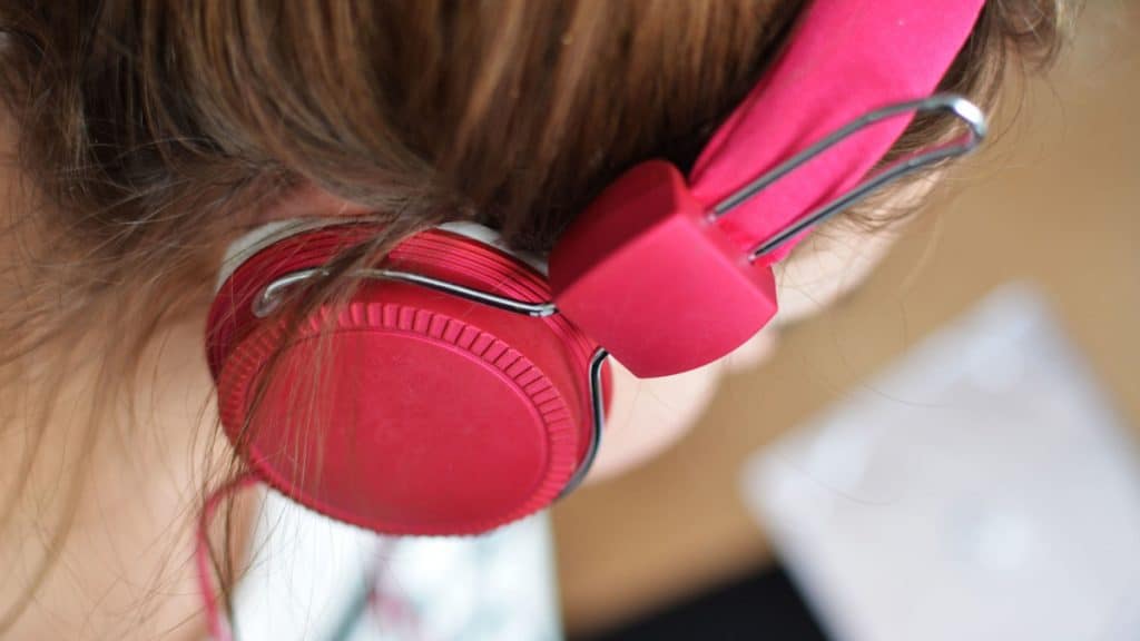 Best Headphones For Elementary School Computer Lab (2026)