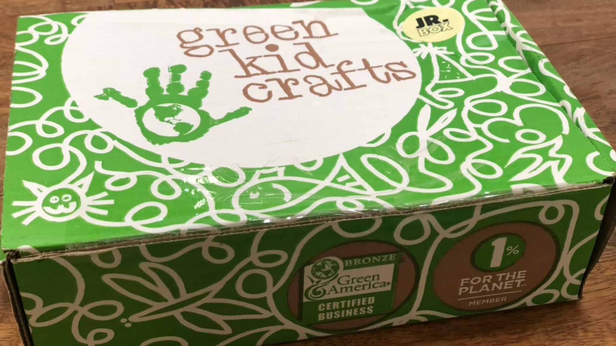 Green Kid Crafts Vs Kiwi Crate | Best In STEM (Boxes!)